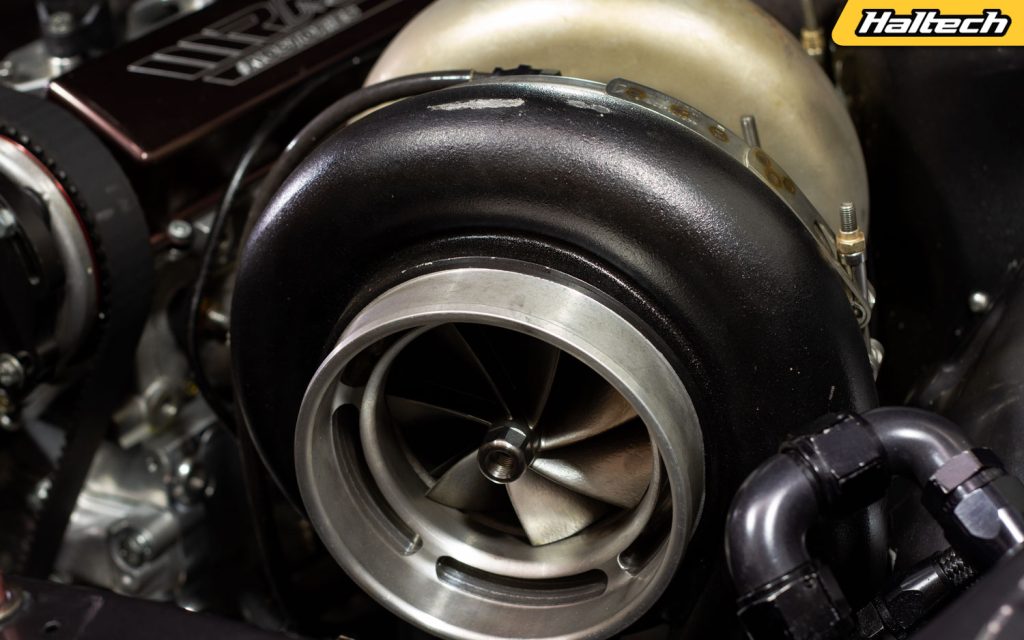 Anatomy of Speed: Maatouk Racing KING32 - Haltech