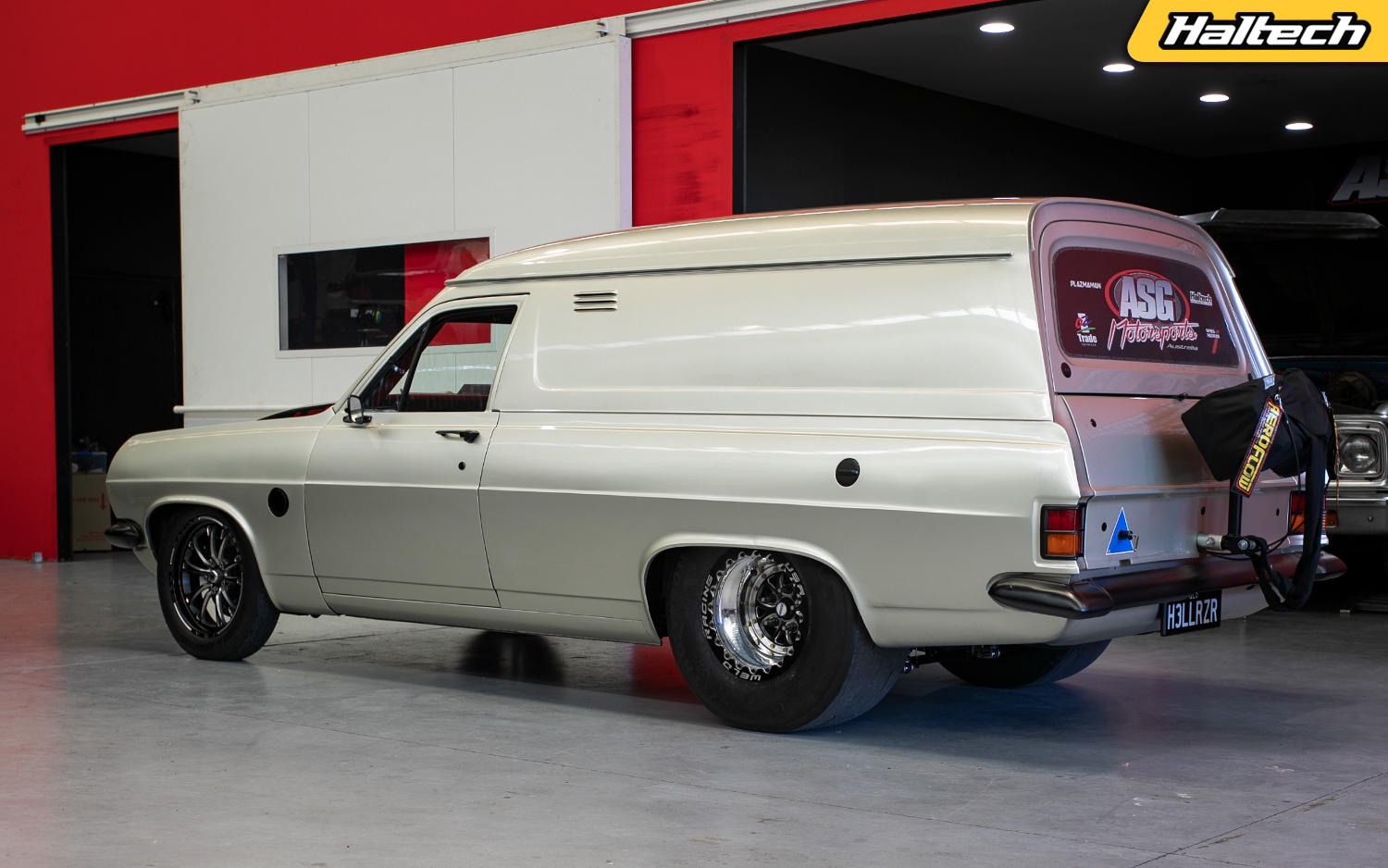 Aaron and his Holden Panel Van - Haltech