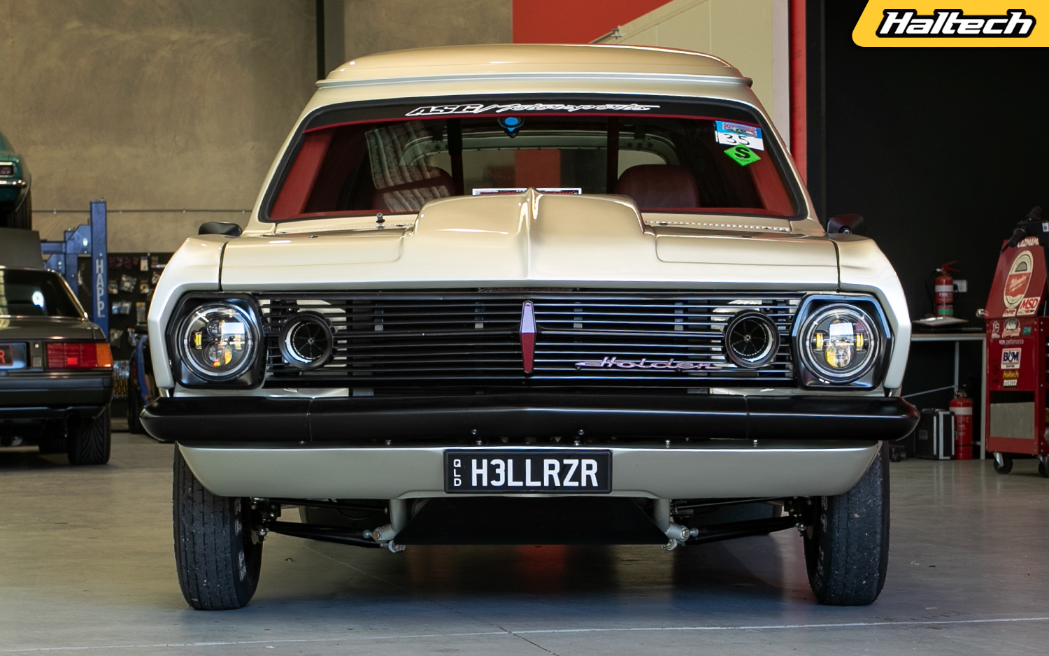 Aaron and his Holden Panel Van - Haltech