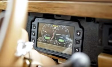 Installing a stand-alone iC-7 dash - Haltech