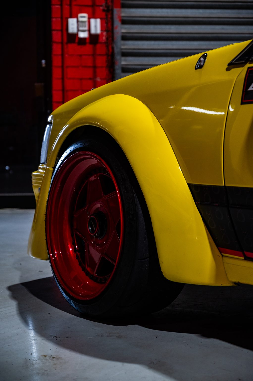 DriftCat and her NASCAR powered Calais Drift Car - Haltech